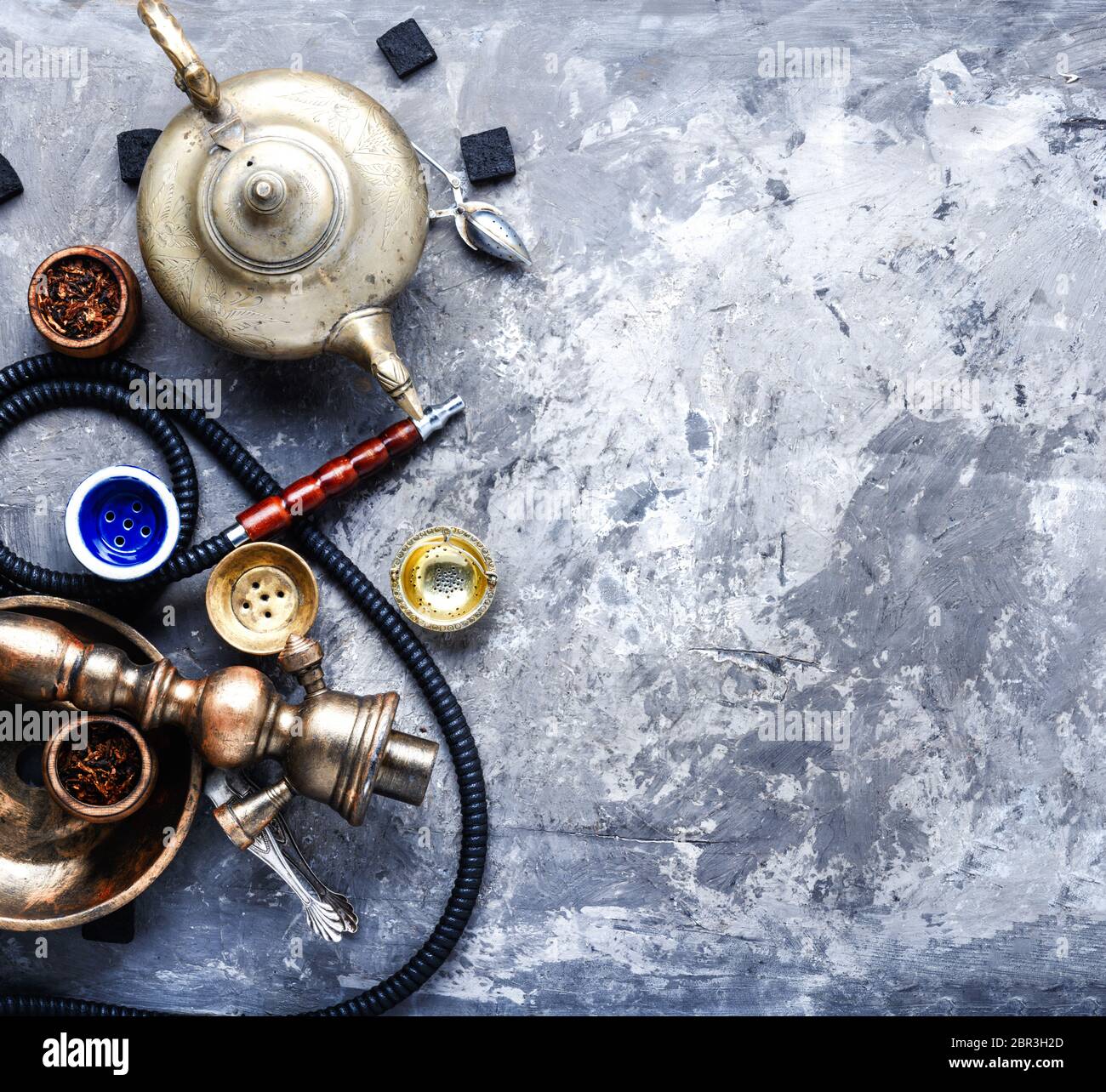 Egyptian tea and hookah hi-res stock photography and images - Alamy