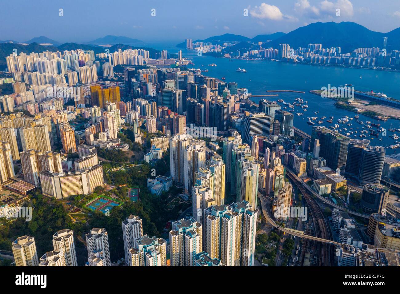 Kowloon bay station hi-res stock photography and images - Alamy