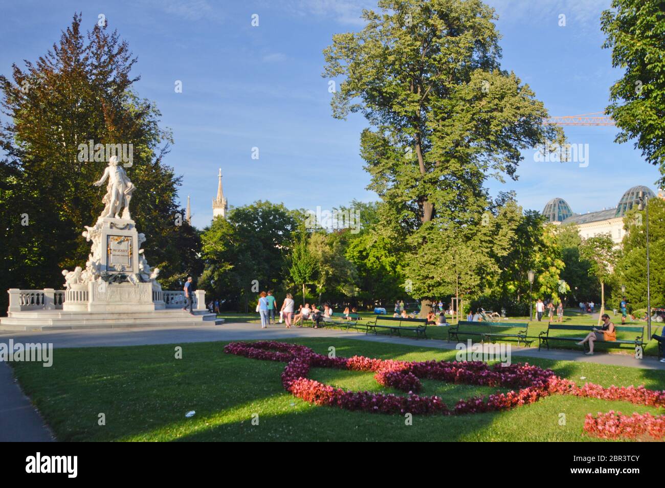 City public gardens hi-res stock photography and images - Alamy
