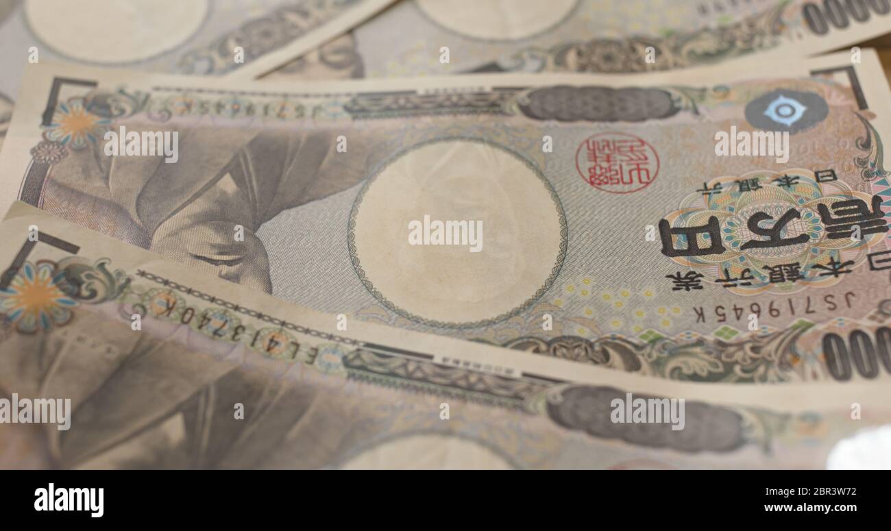 Japanese Yen banknote Stock Photo - Alamy