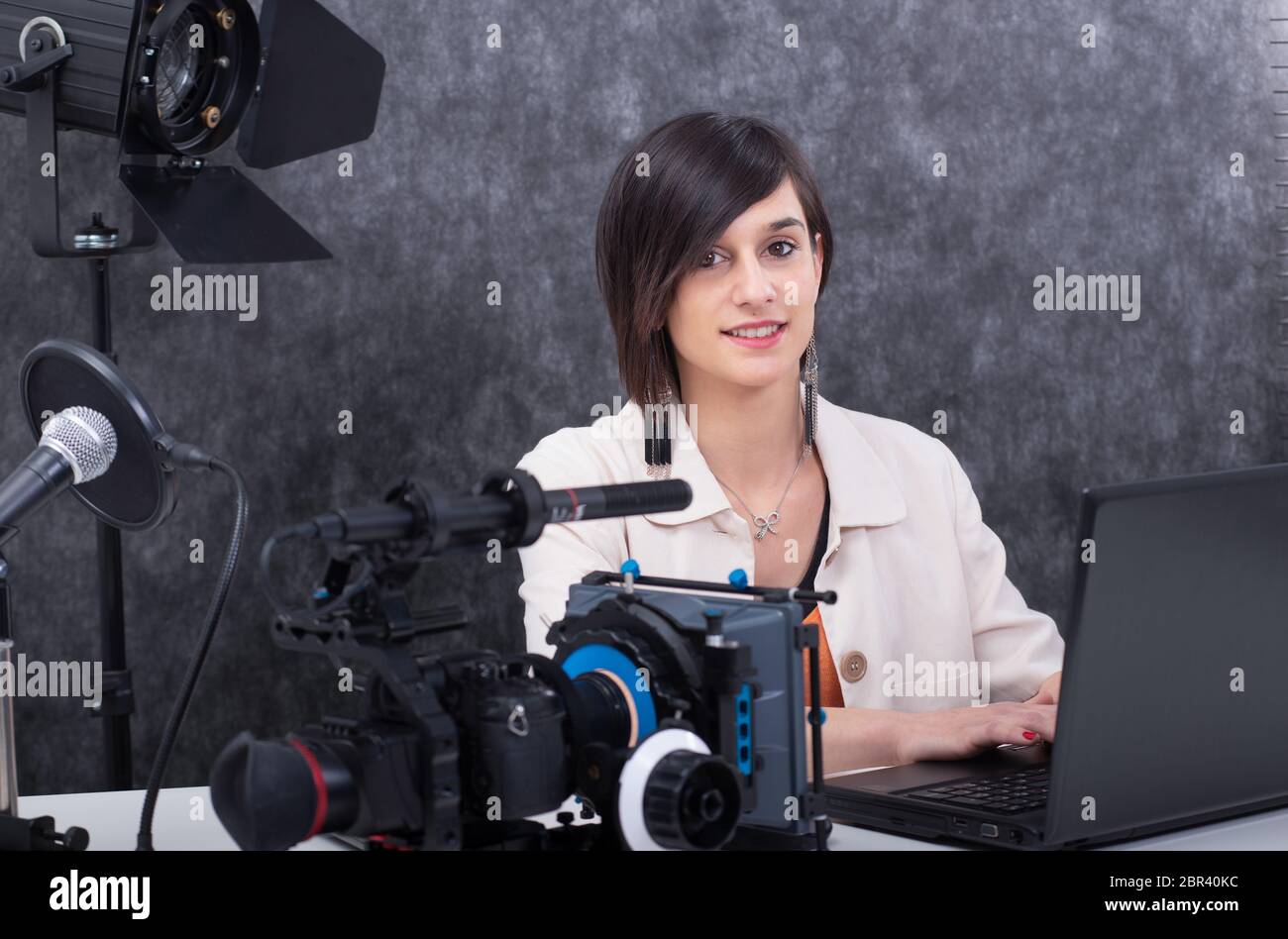 Studio editor hi-res stock photography and images - Alamy