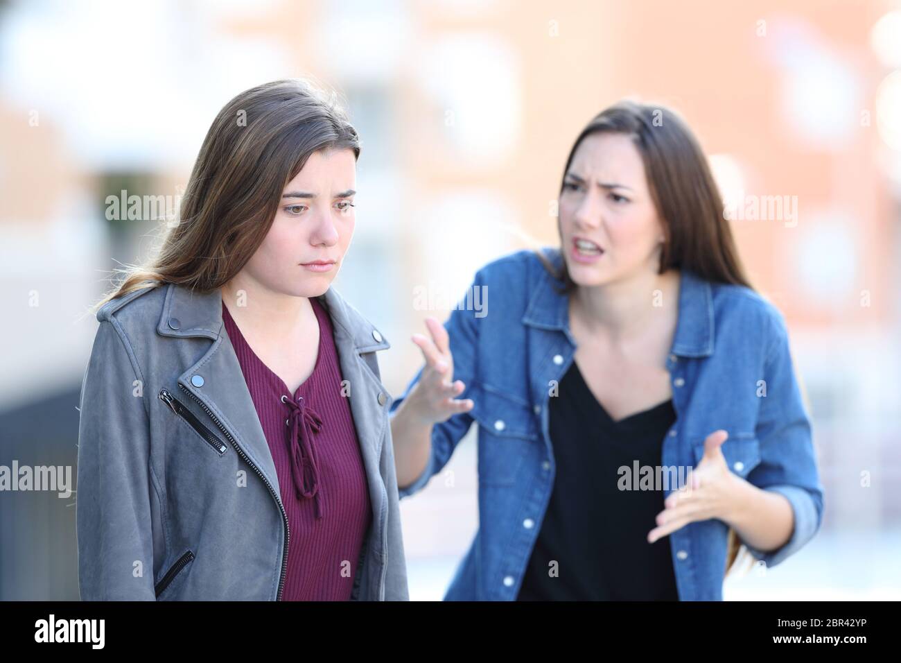 Female friend guilty hi-res stock photography and images - Alamy