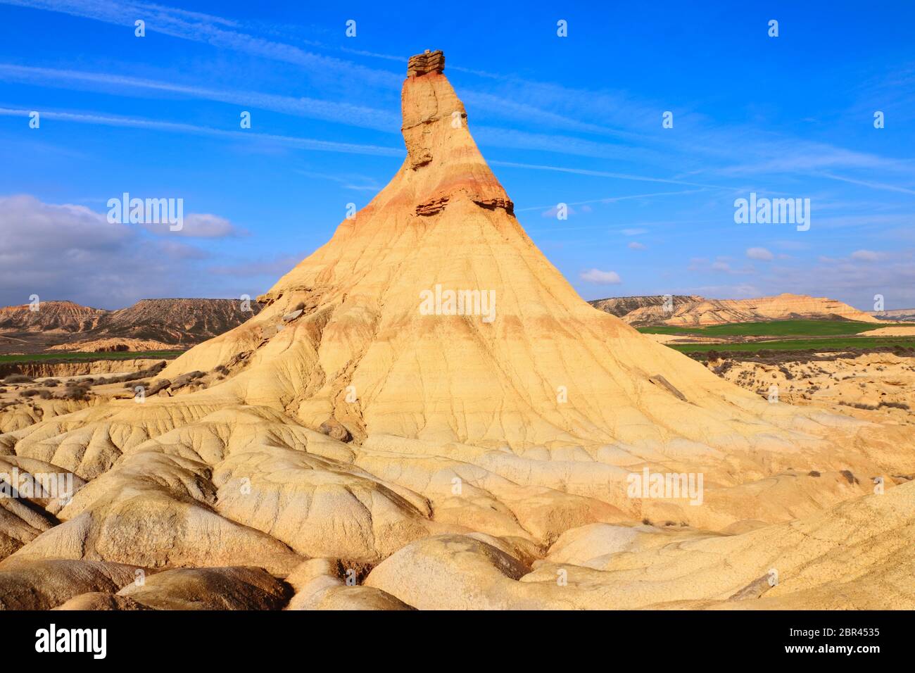 Castil de tierra hi-res stock photography and images - Alamy