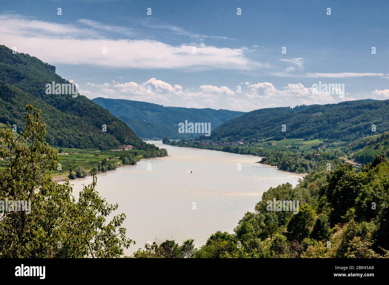 Scenic View into the Wachau with the river Danube. Spitz. Austria Stock ...