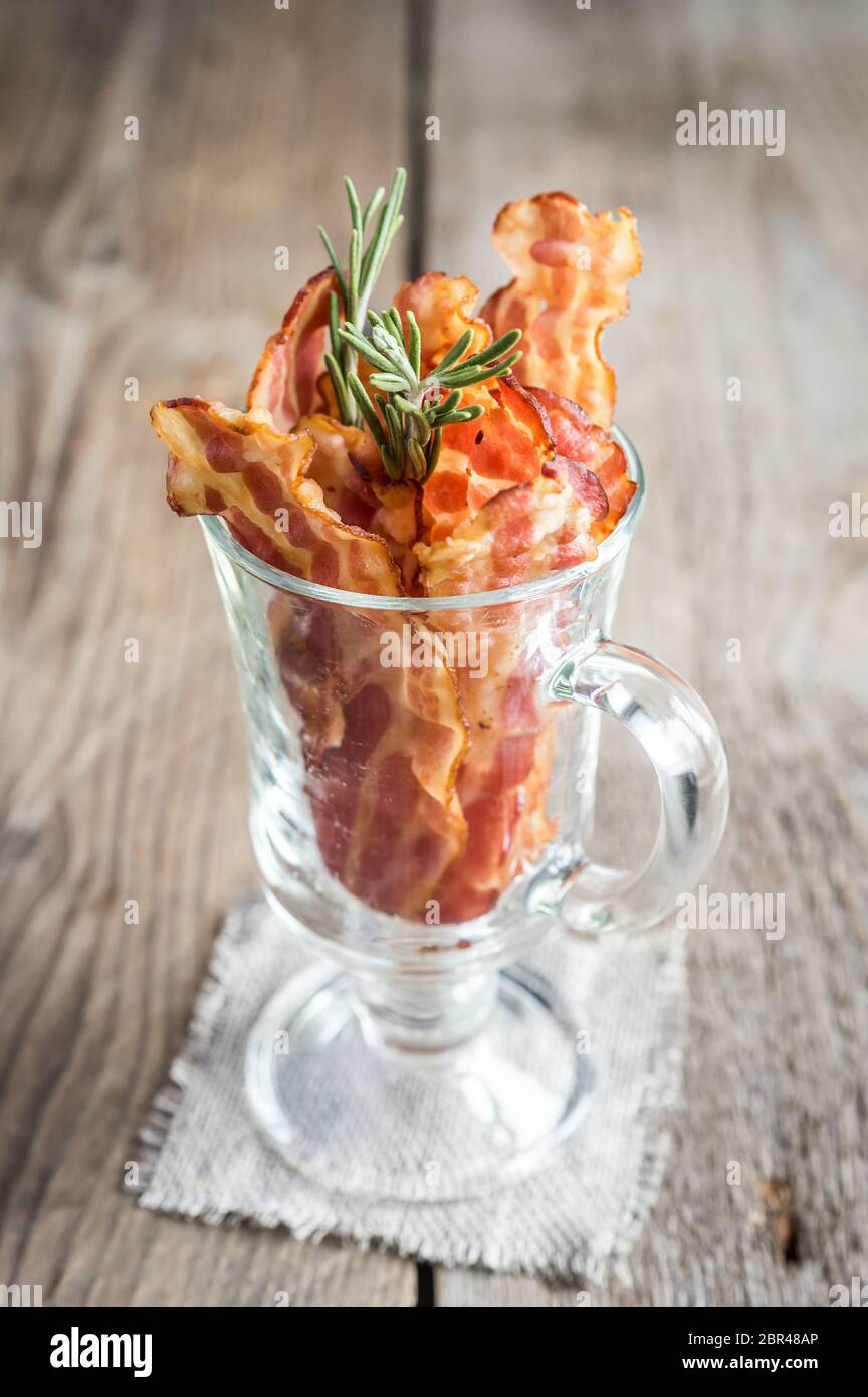 Fried bacon strips Stock Photo - Alamy