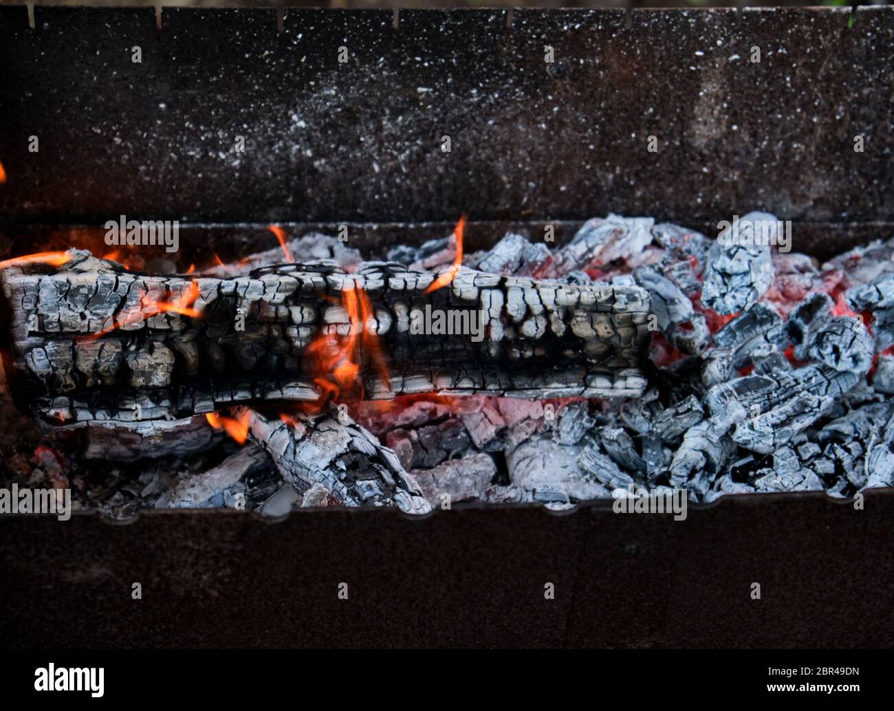 Fire top view hi-res stock photography and images - Alamy