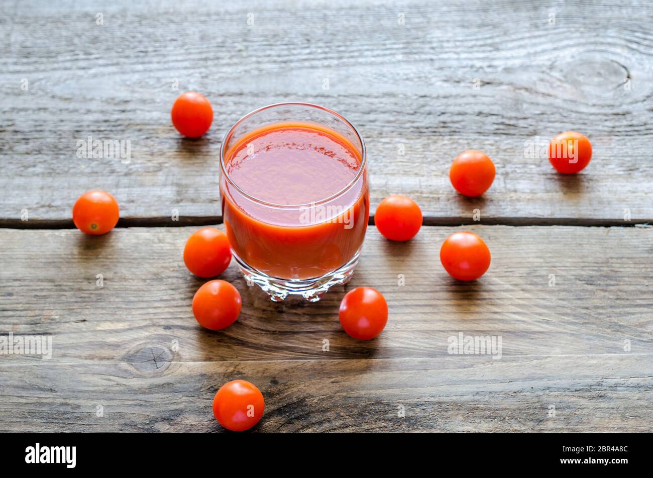Tomato juice with cherry tomatoes Stock Photo - Alamy