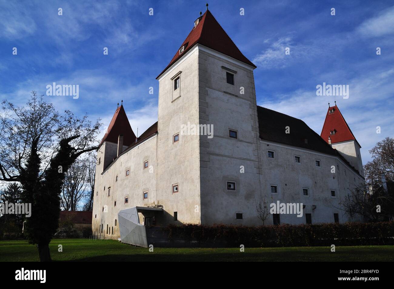 Schloss orth hi-res stock photography and images - Alamy
