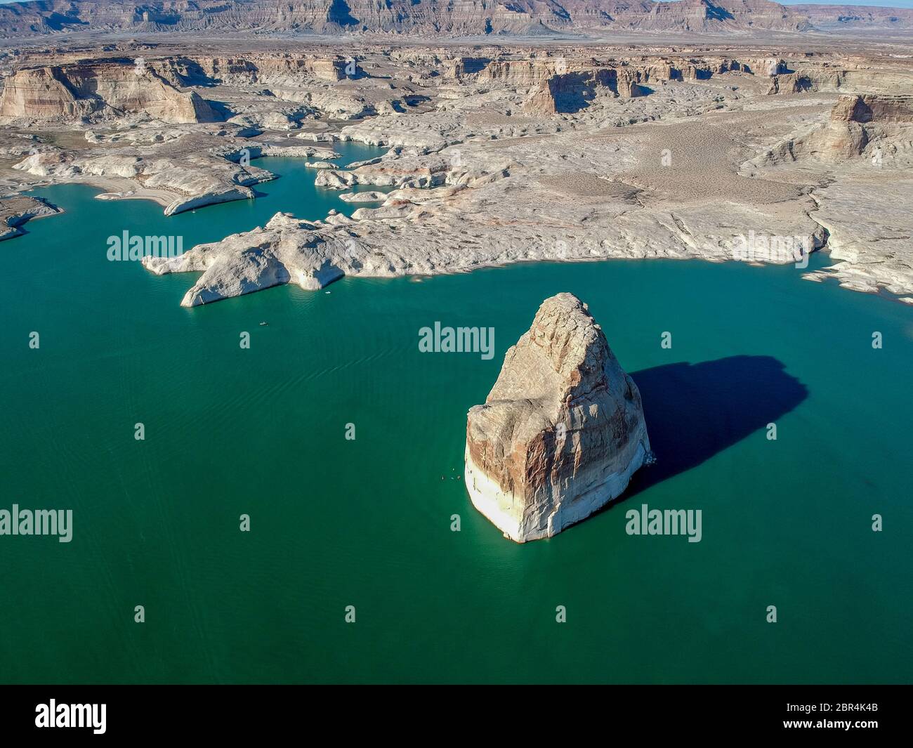 Aerial vief of Lone Rock at Lake Powell Stock Photo - Alamy