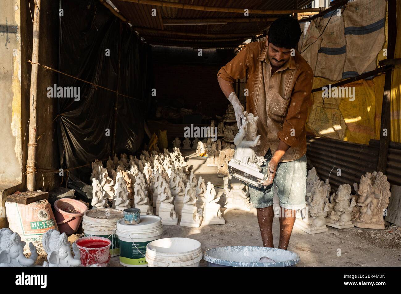 Gypsum factory hi-res stock photography and images - Alamy