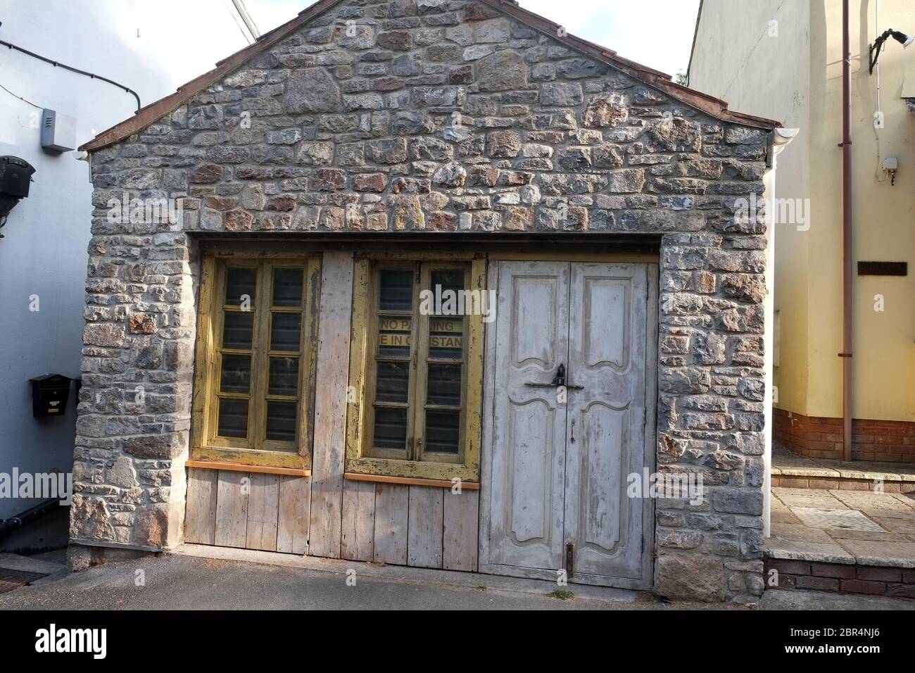 May 2020, Old door and shop front in Cheddar Gorge Stock Photo - Alamy