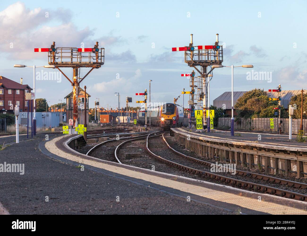 Virgin Trains class 221 voyager train arriving at Blackpool North ...