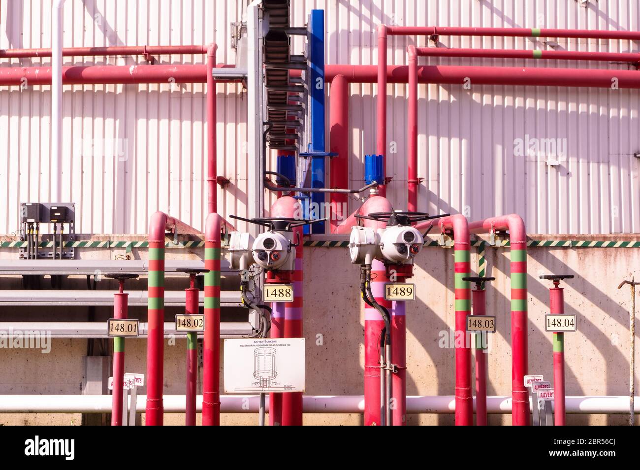 Pipeline and pipe rack of petroleum industrial plant. Offshore Industry ...