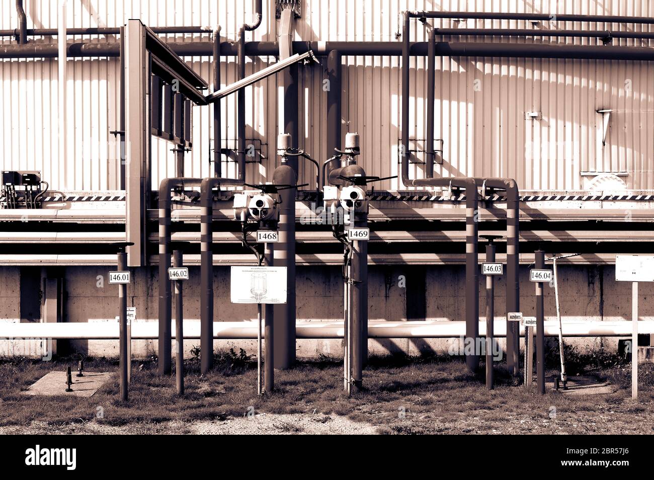 Pipeline and pipe rack of petroleum industrial plant. Offshore Industry ...