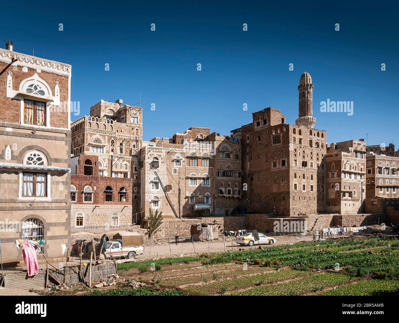 famous traditional architecture heritage buildings view in sanaa city ...