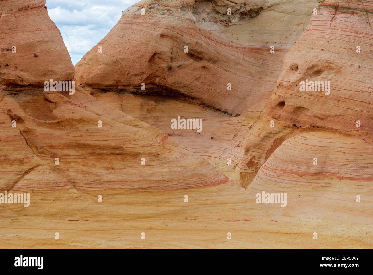 Striped rock hi-res stock photography and images - Alamy