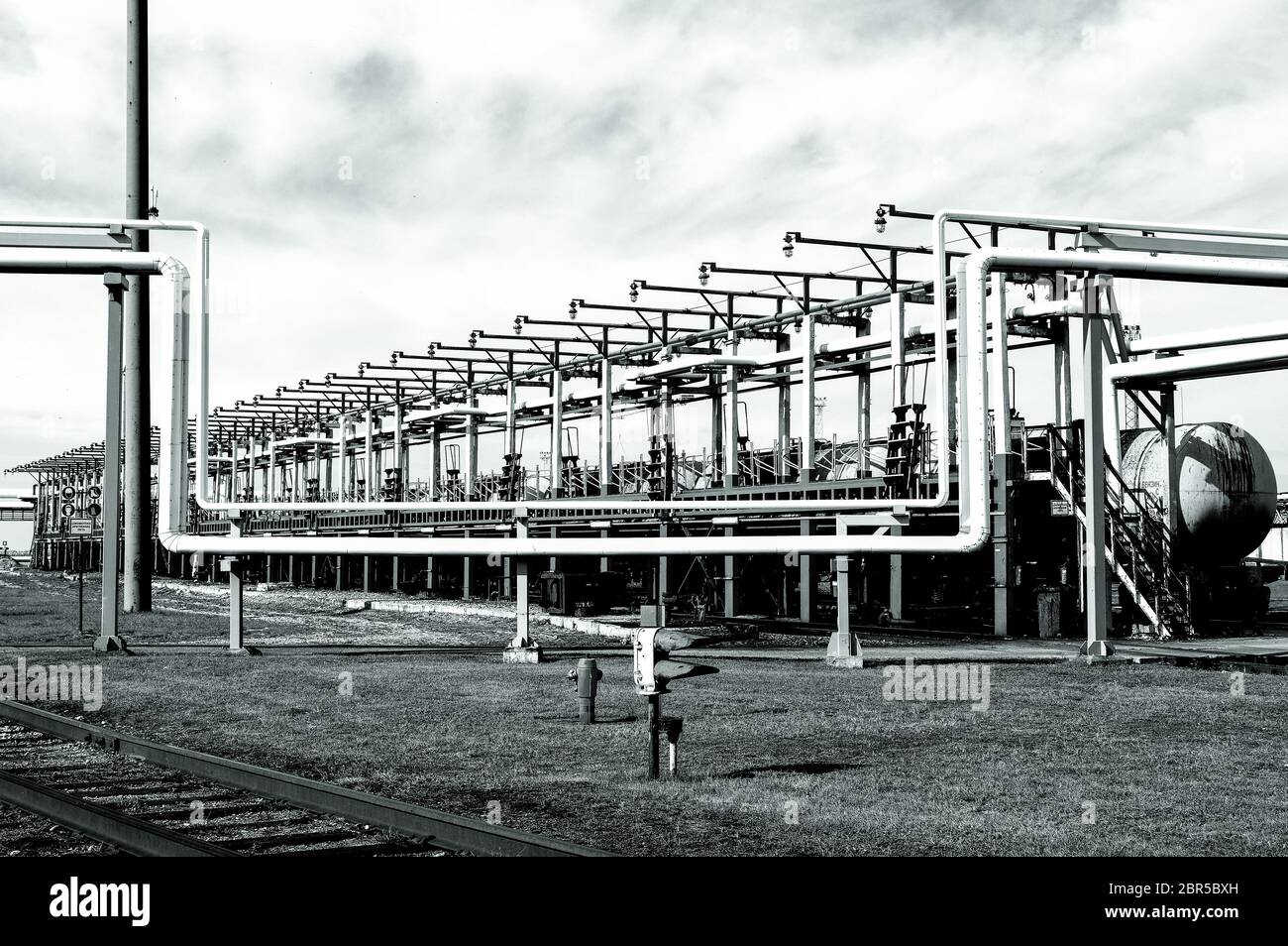 Pipeline and pipe rack of petroleum industrial plant. Offshore Industry ...