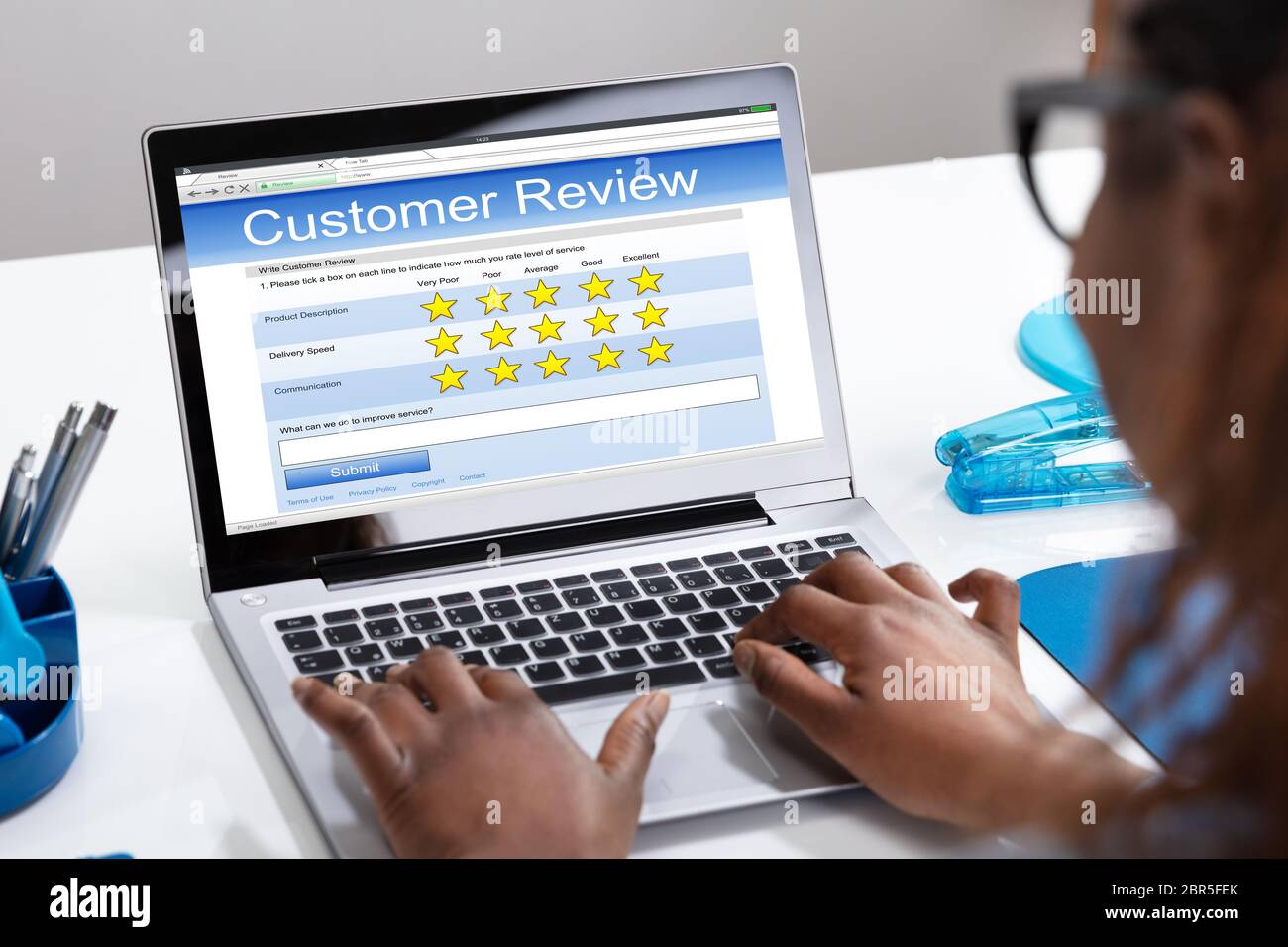 Performance review office desk hi-res stock photography and images - Alamy