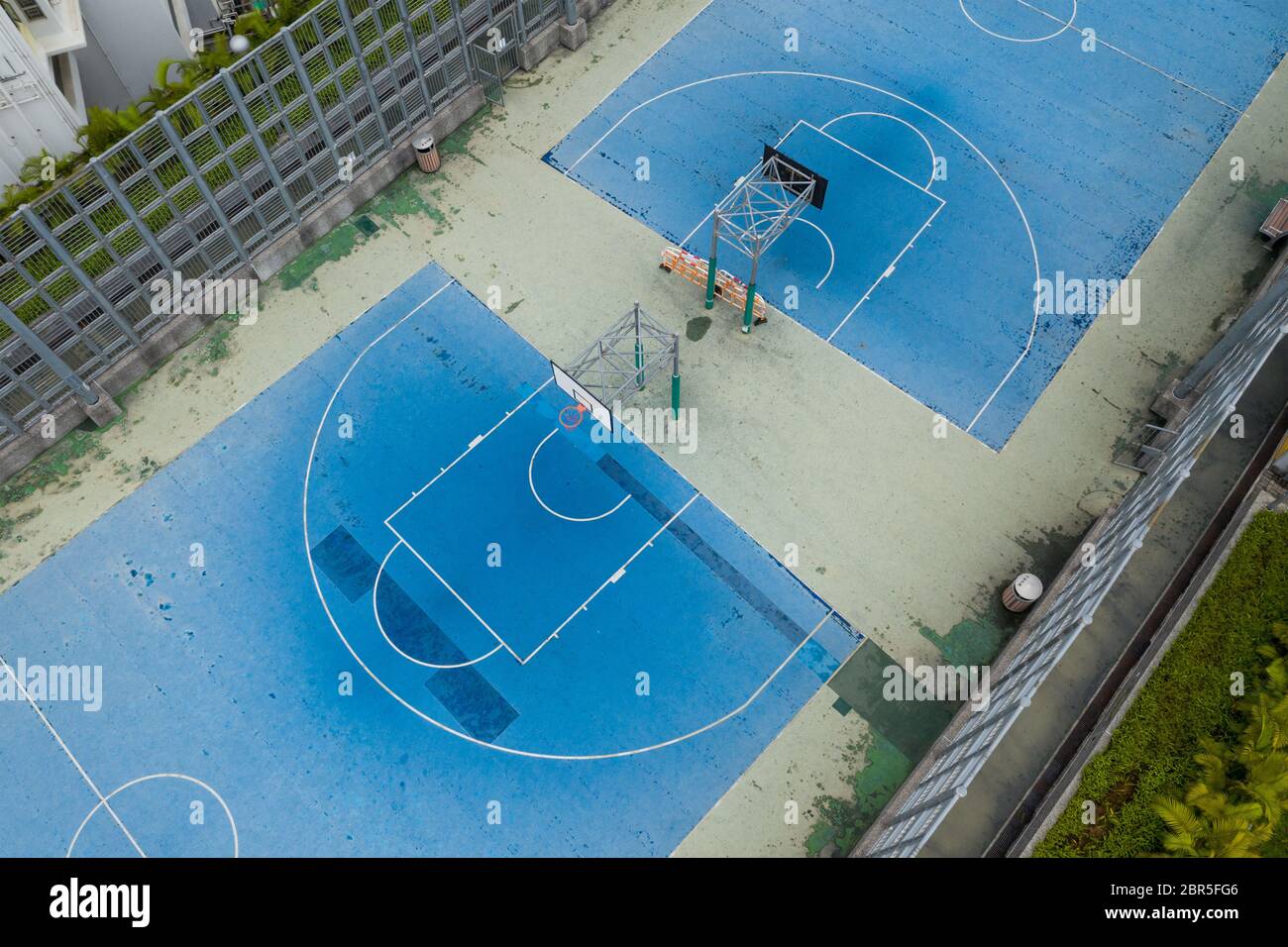 Top view of basketball court Stock Photo - Alamy