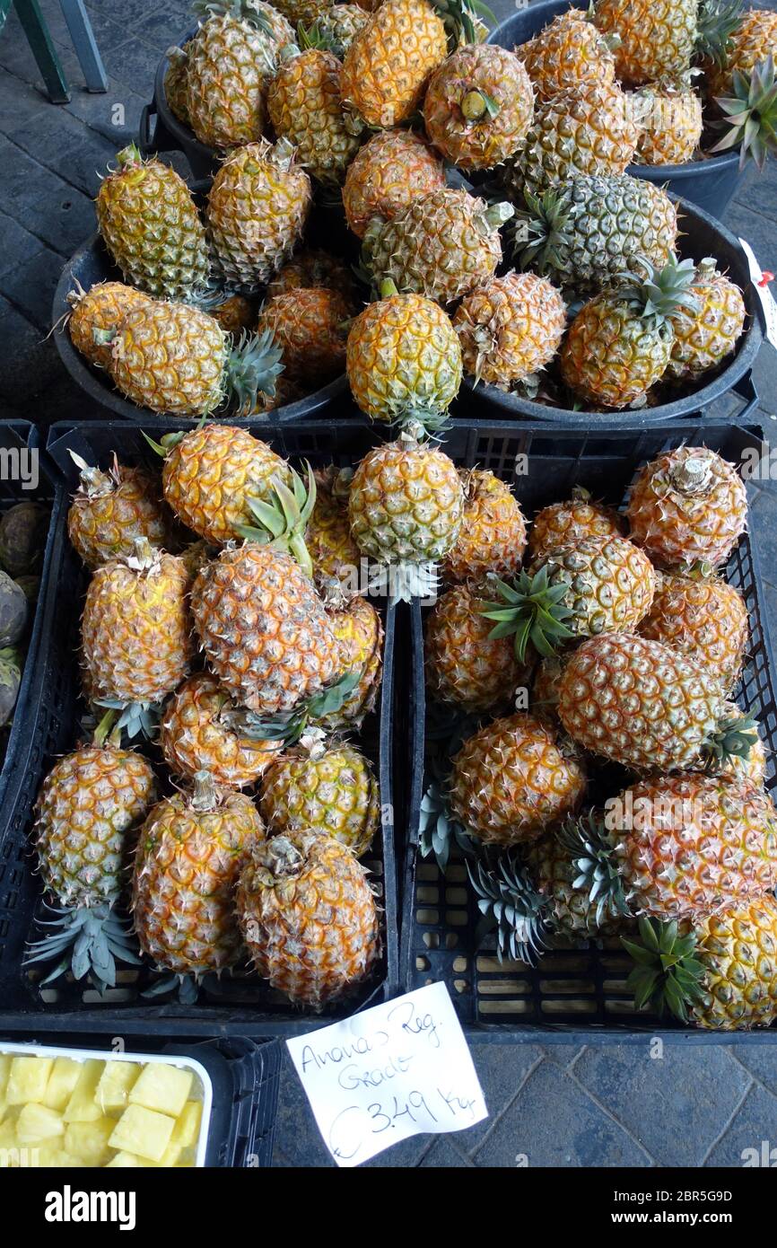 Ananas Gemse Oder Obst