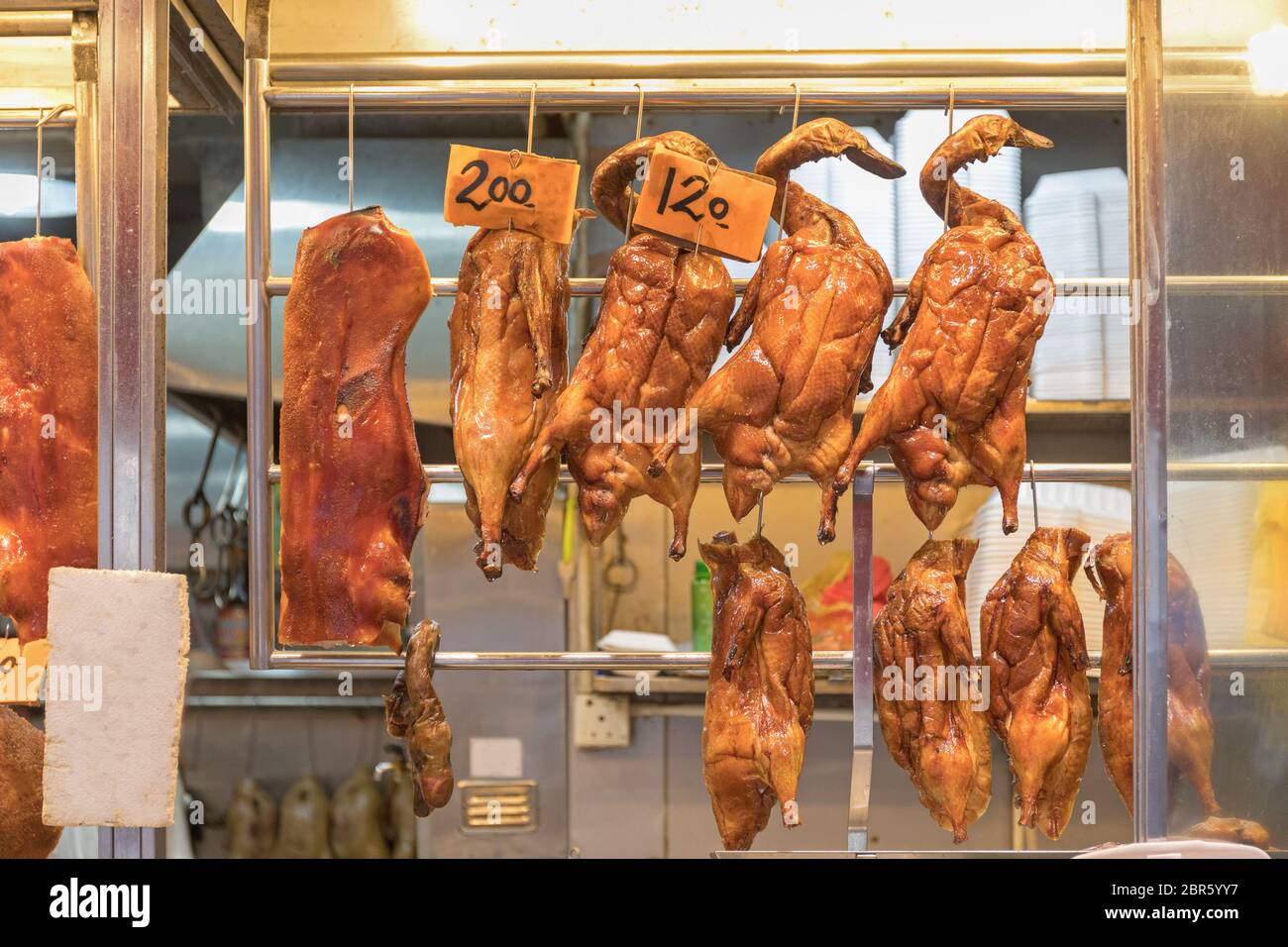 Roadsted Ducks at Fast Food in Hong Kong Stock Photo - Alamy