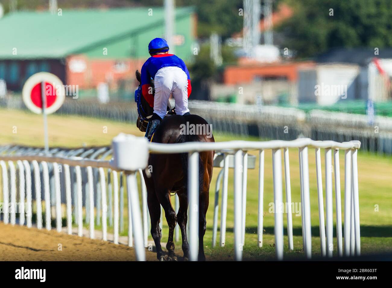 Starting gates hi-res stock photography and images - Alamy