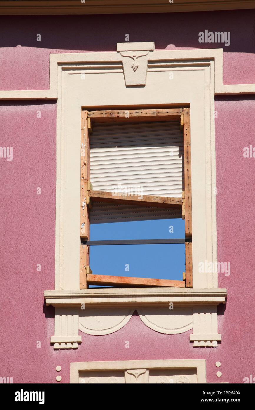 Wooden beams, windows, old building, house, Esch an der Alzette ...