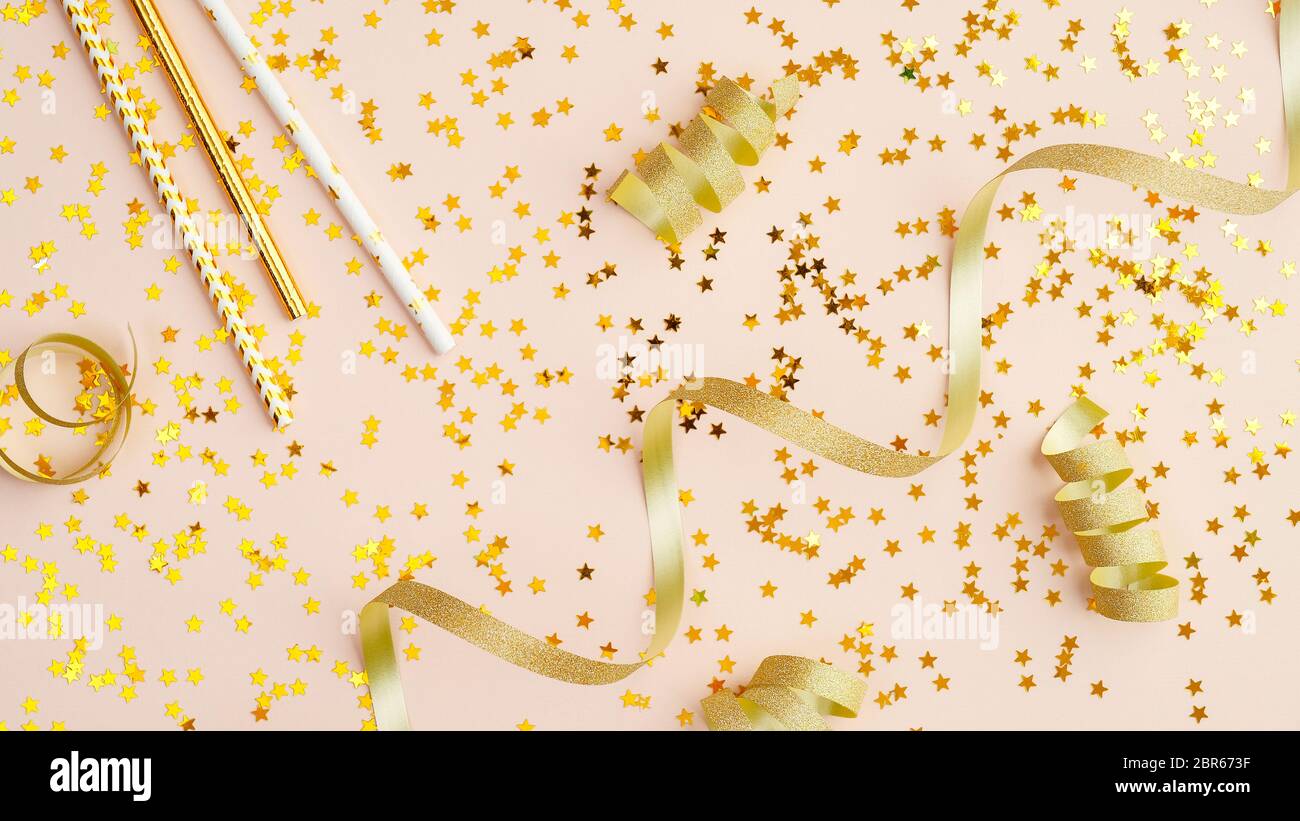 Gold Streamers Background