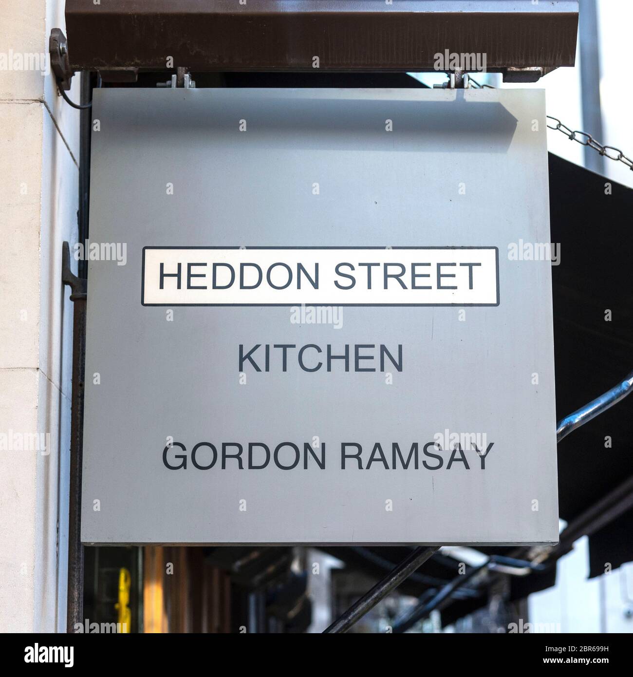 Gordon ramsay london house hi-res stock photography and images - Alamy
