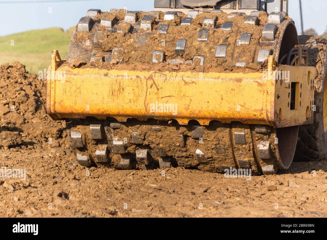 Construction industrial earthworks landfill compactor machine vibration ...