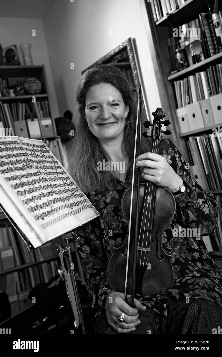 Rachel podger hi-res stock photography and images - Alamy