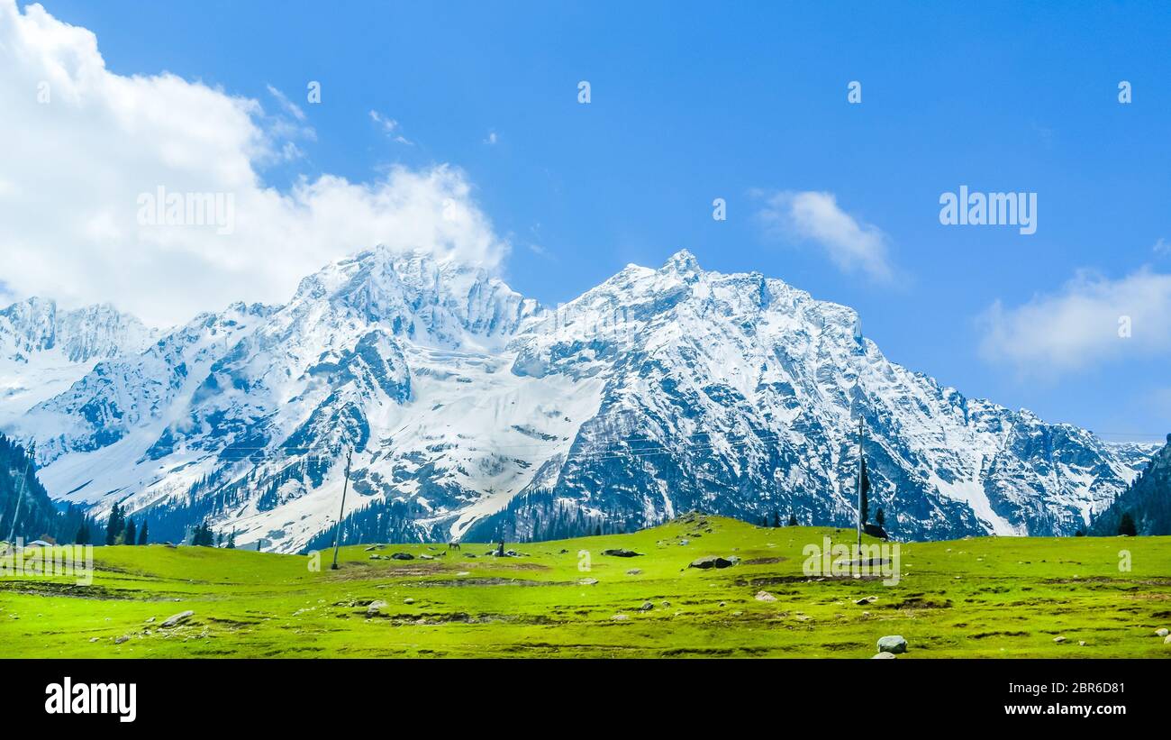 Baisaran valley hi-res stock photography and images - Alamy