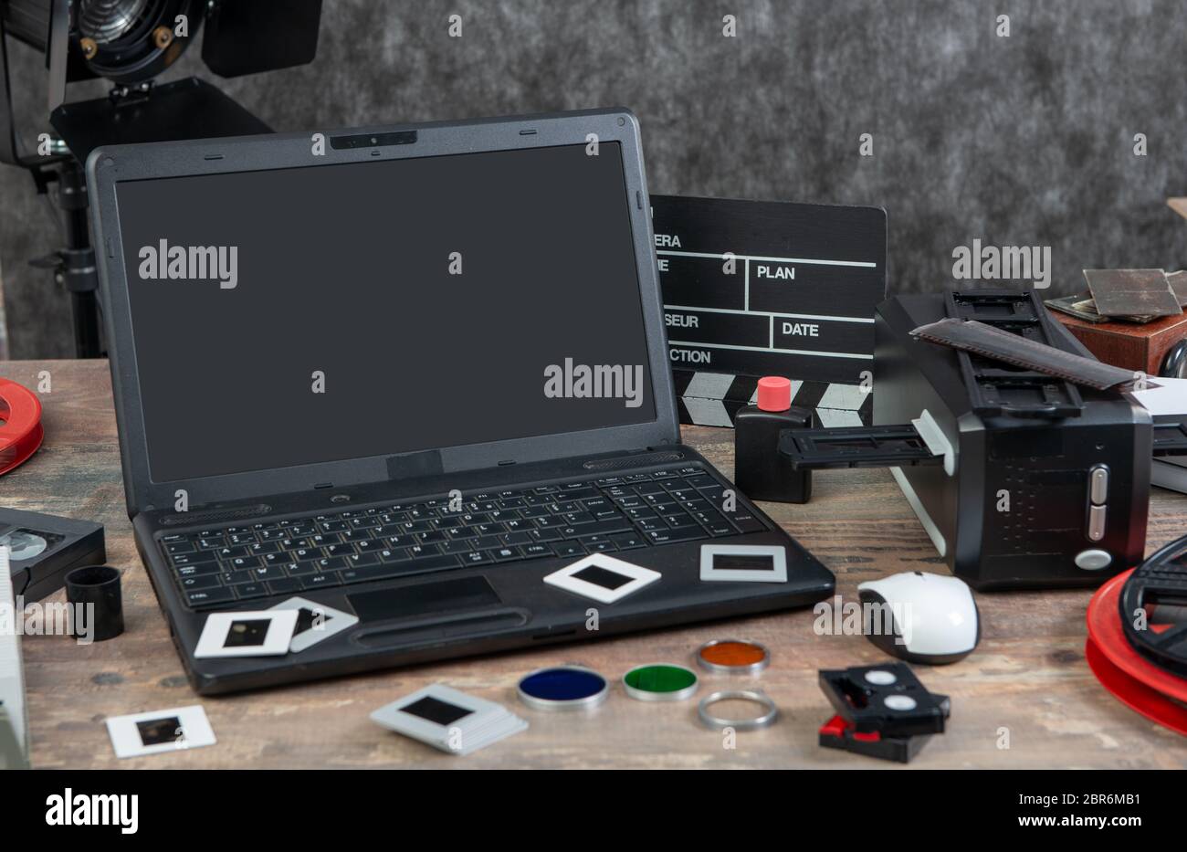 Negative film workplace hi-res stock photography and images - Alamy
