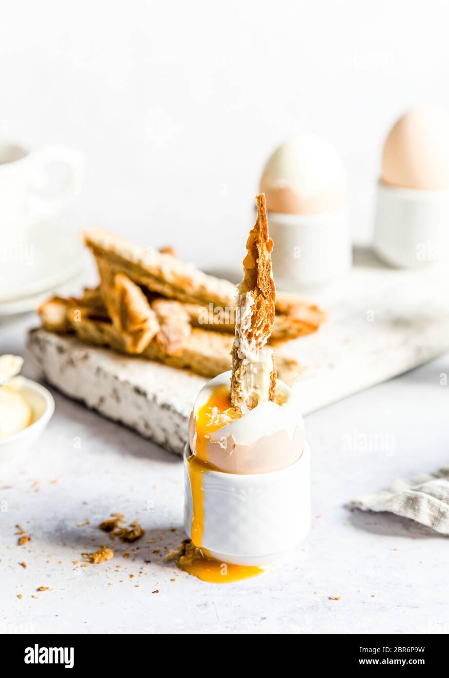Soldiers eating breakfast hi-res stock photography and images - Alamy