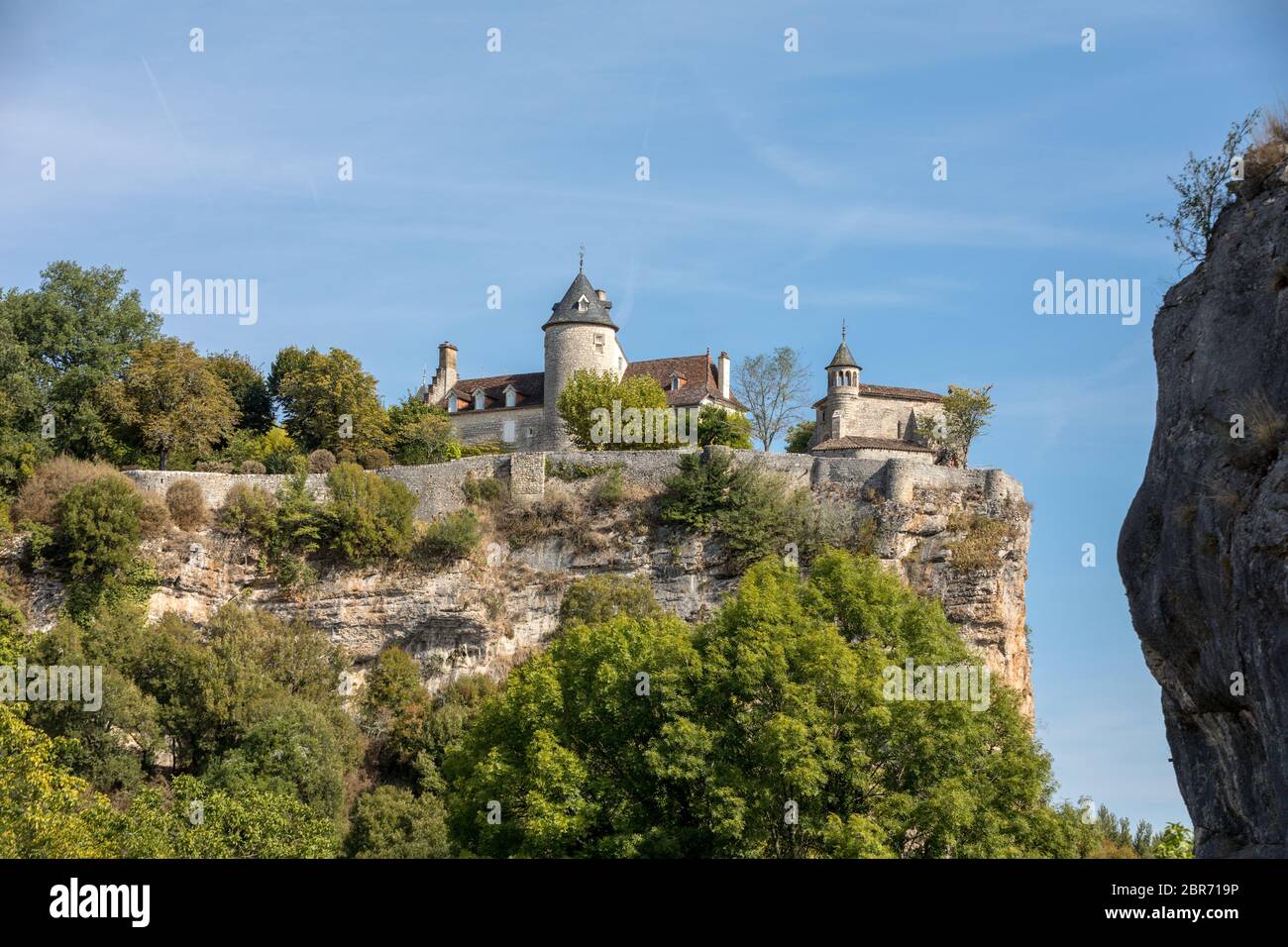Castle of Belcastel in Lacave. Lot, Midi-Pyrenees, France Stock Photo ...