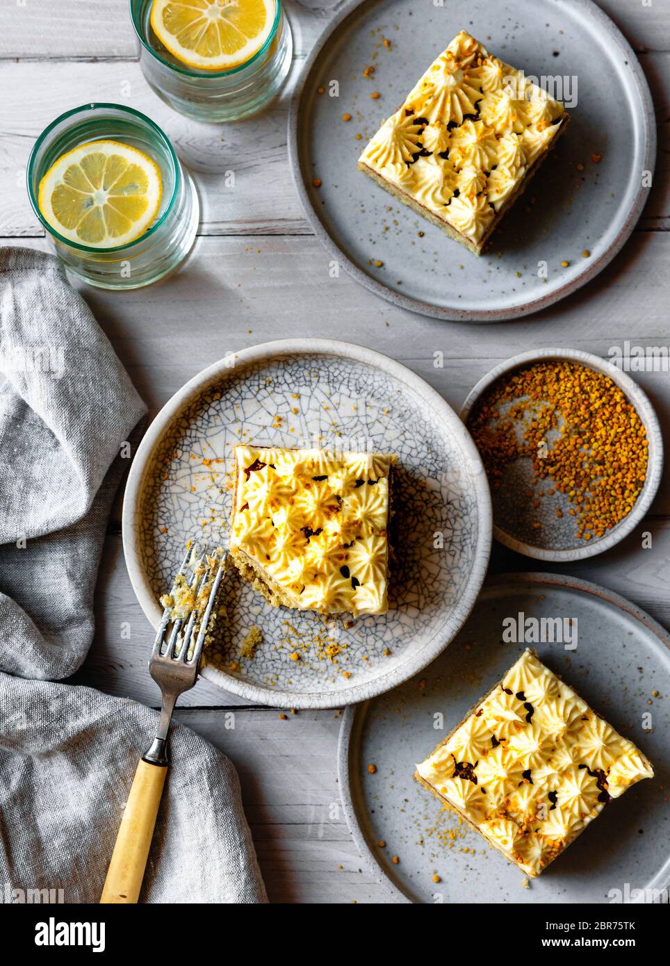 Lemon sheet cake with bee pollen Stock Photo - Alamy