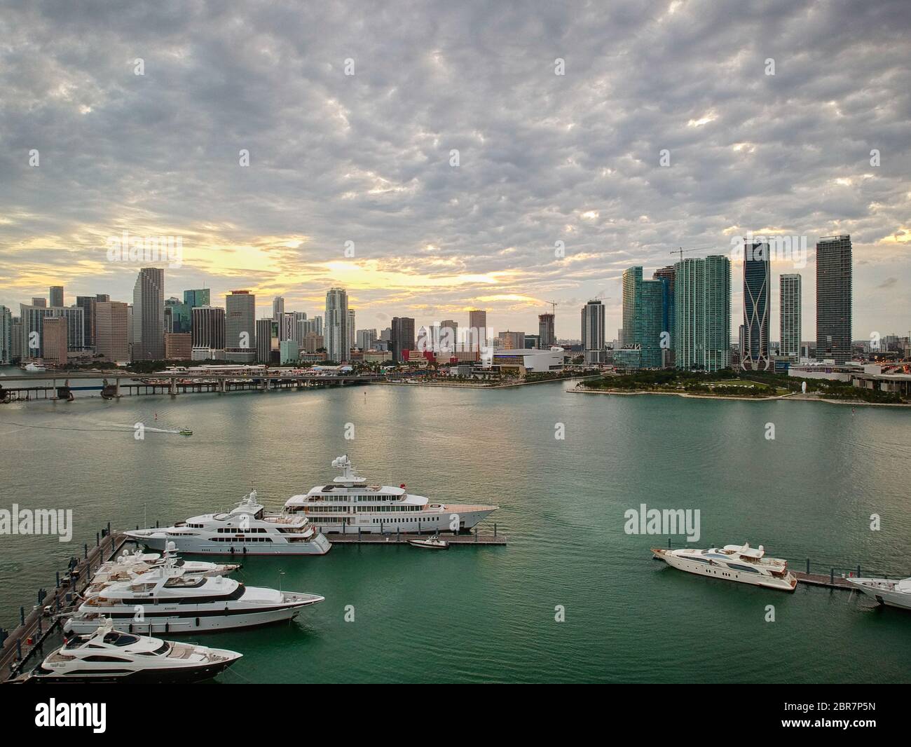 Aerial miami scene bridge bay hi-res stock photography and images - Alamy