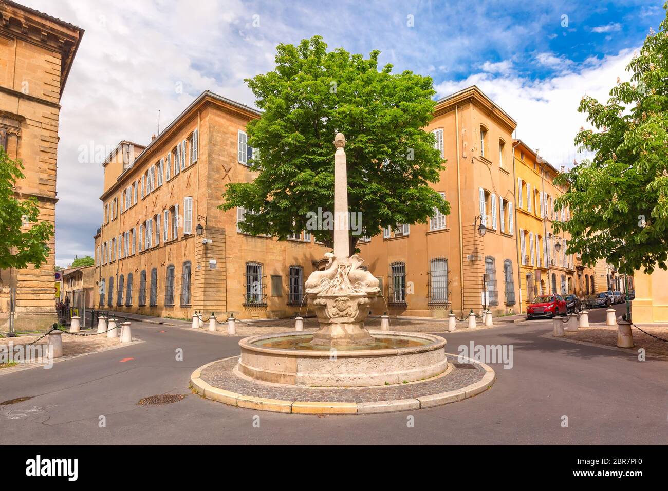 Fountain and square of Quatre-Dauphins in the heart of the Mazarin ...