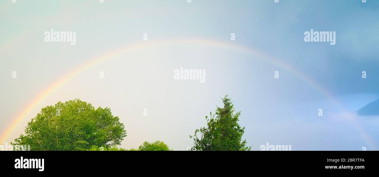 Dispersion Of Light High Resolution Stock Photography and Images - Alamy