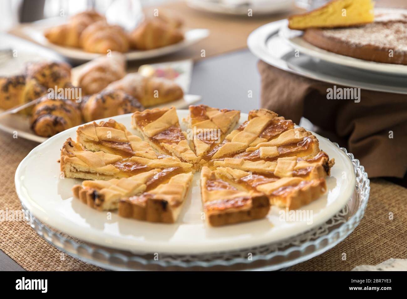 Continental breakfast buffet hi-res stock photography and images - Alamy