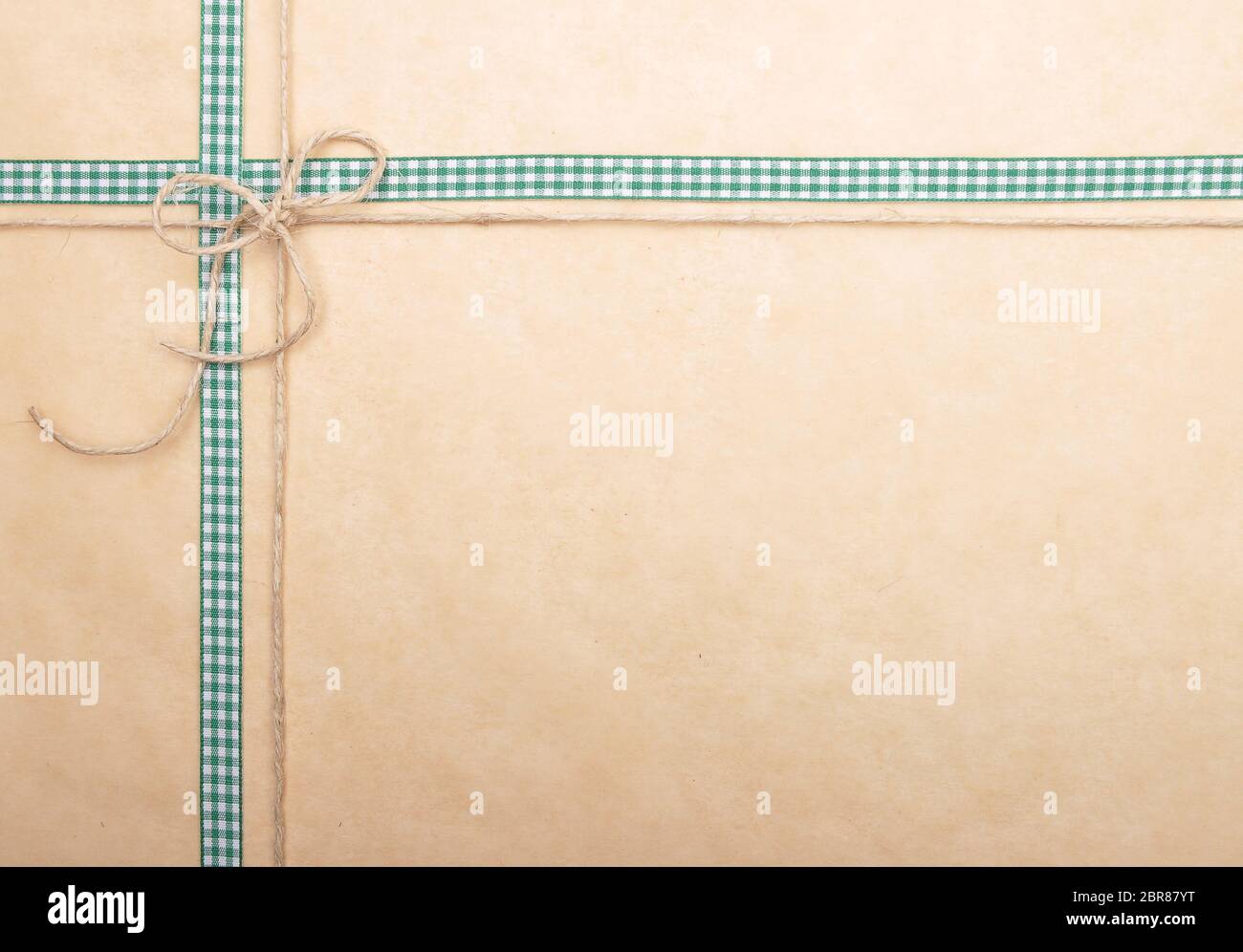 Twine ribbon hi-res stock photography and images - Alamy