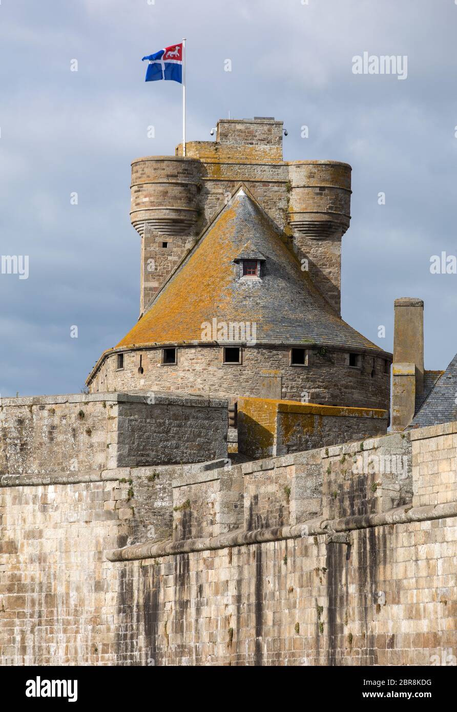 The castle of Duchess Anne of Brittany in the walled city houses the ...