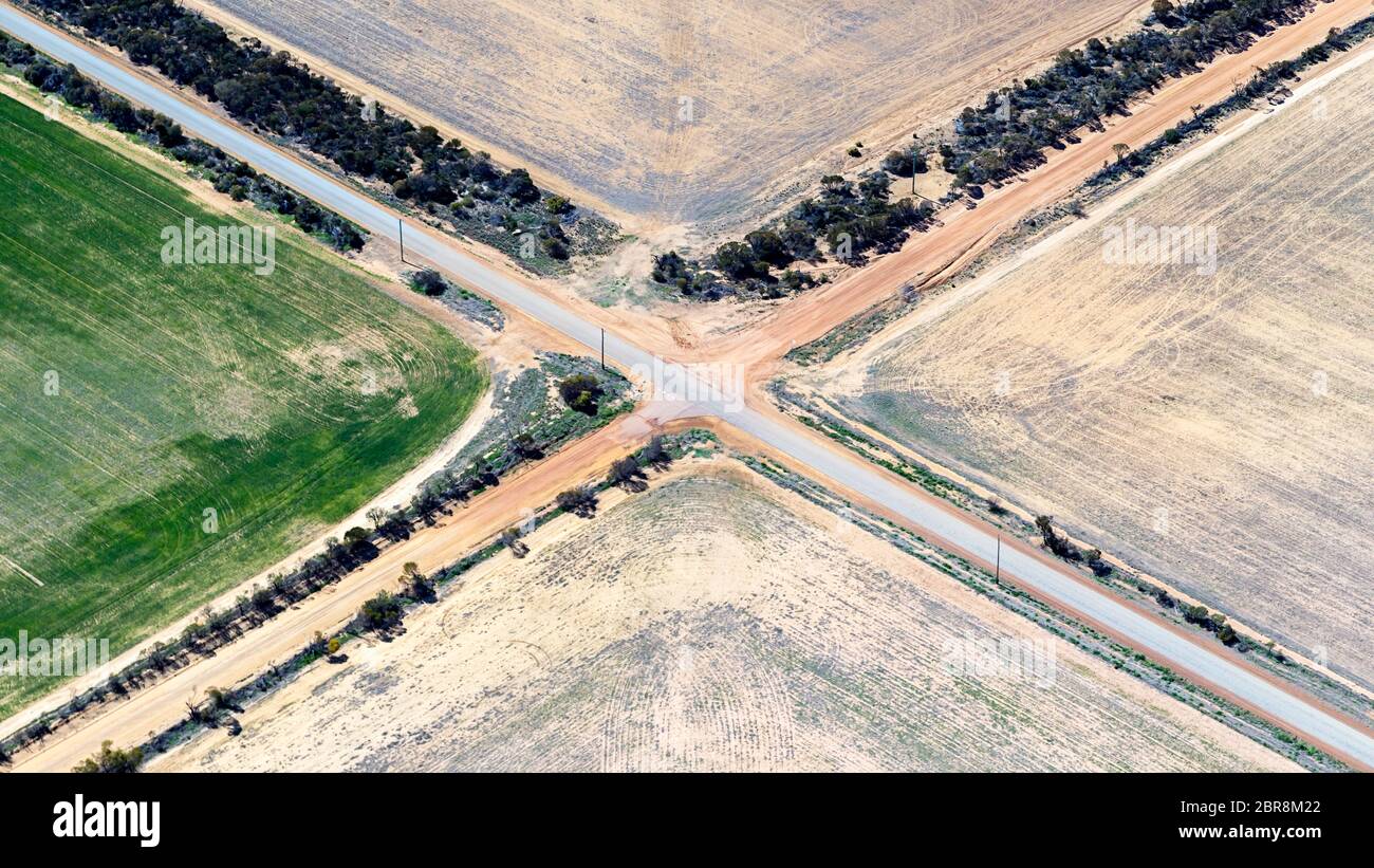 Aerial view of a crossroads in rural Western Australia Stock Photo - Alamy