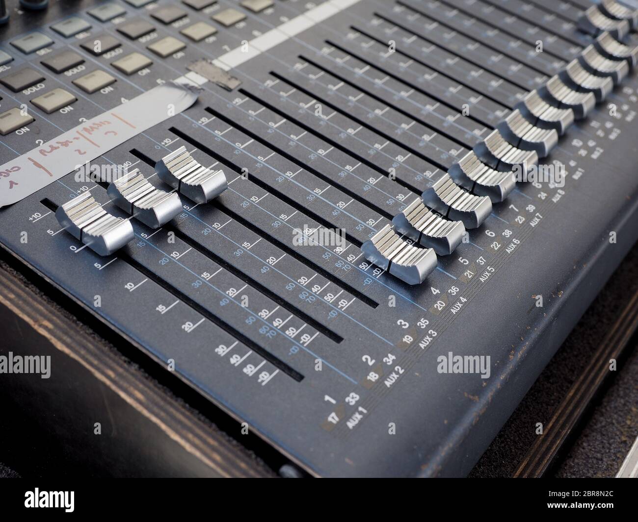 Soundboard detail hi-res stock photography and images - Alamy