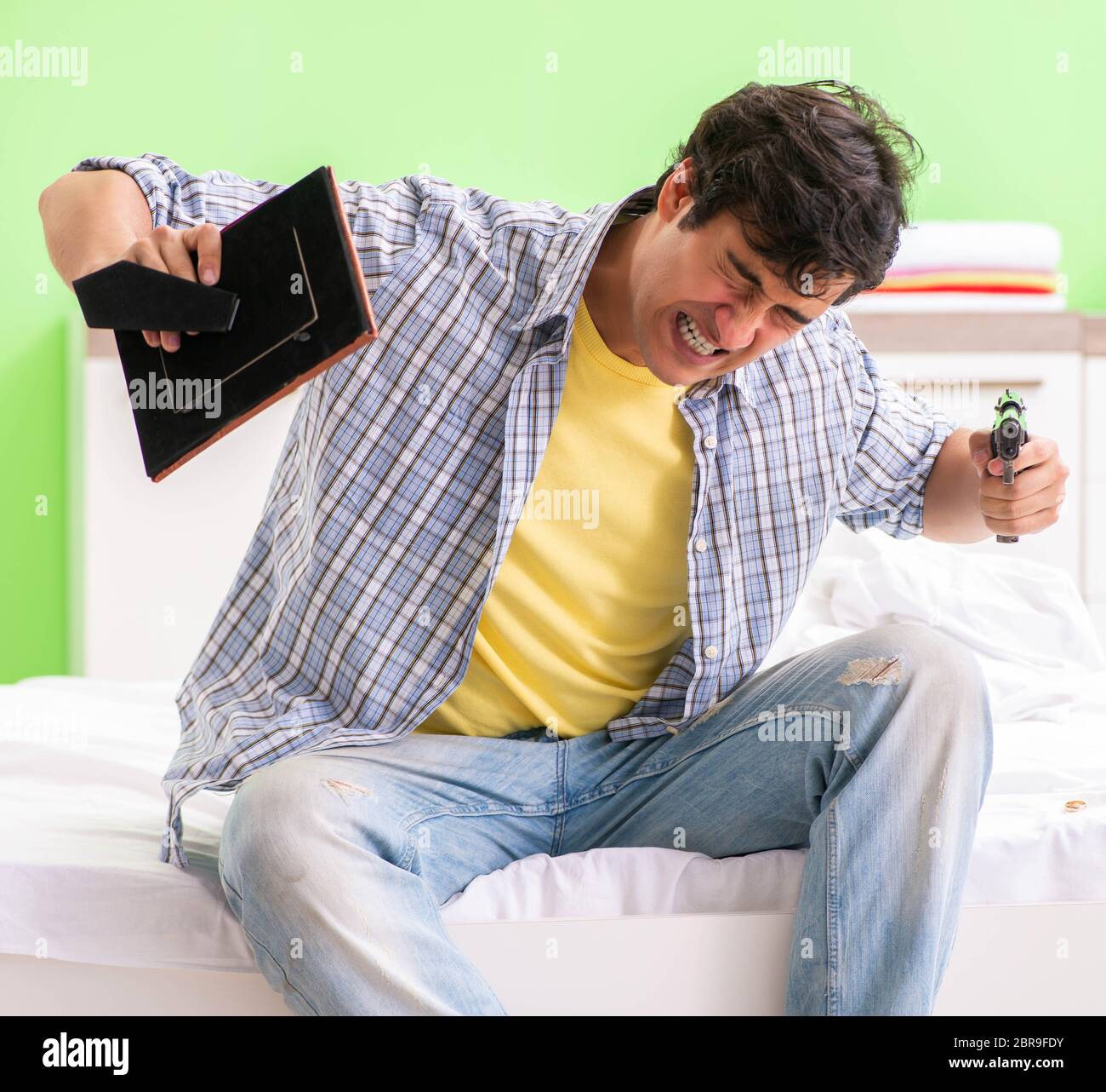 Man frame unhappy picture hi-res stock photography and images - Alamy