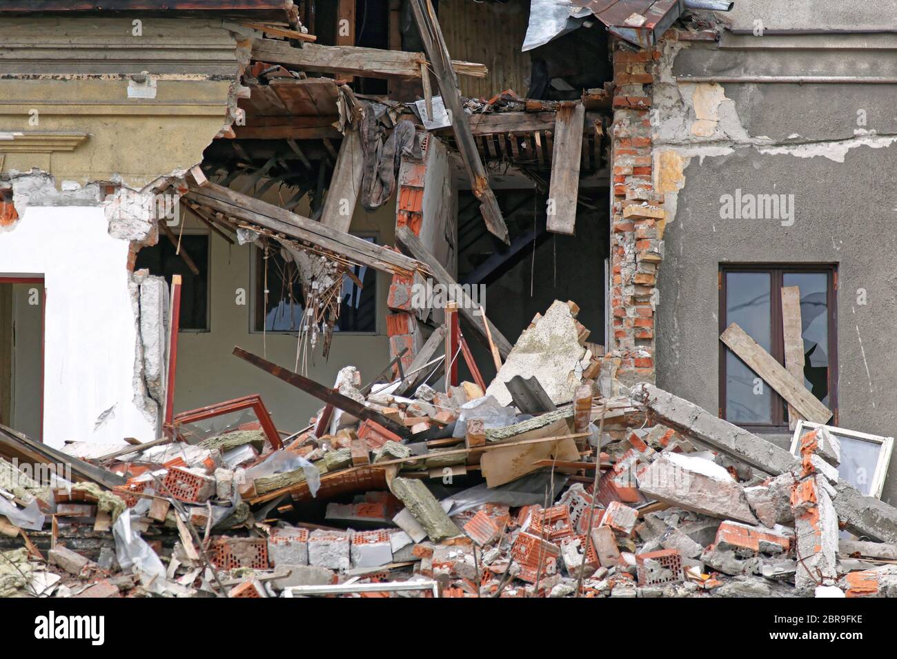 Ruined House After Strong Earthquake Natural Disaster Stock Photo - Alamy