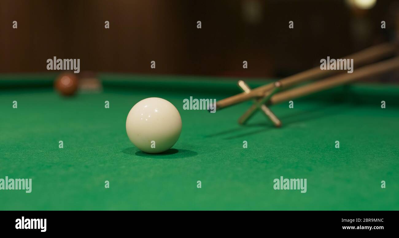 Close up of Snooker shooting on snooker table Stock Photo - Alamy