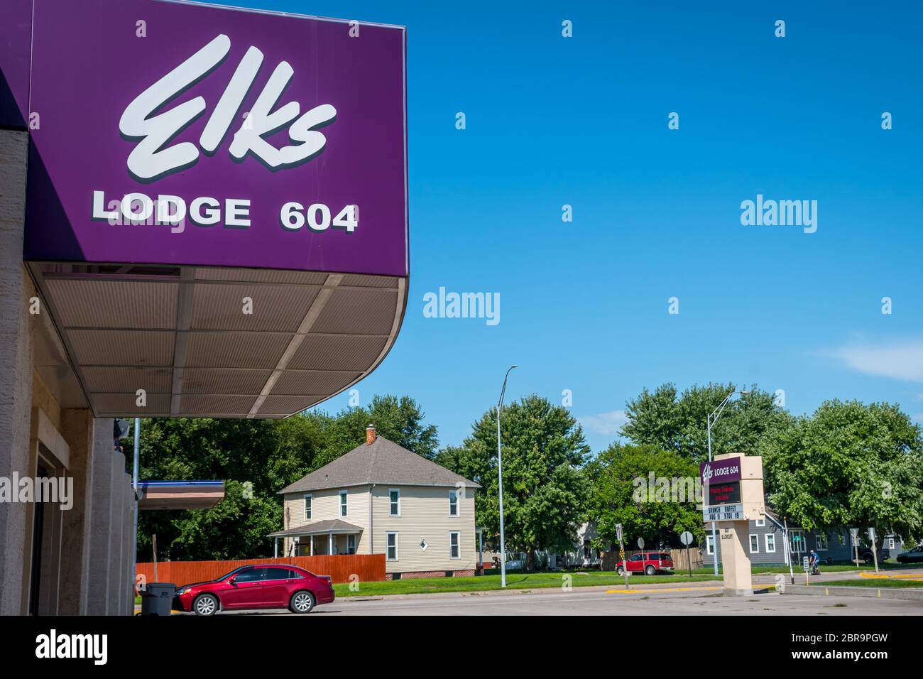 The elks lodge hi-res stock photography and images - Alamy