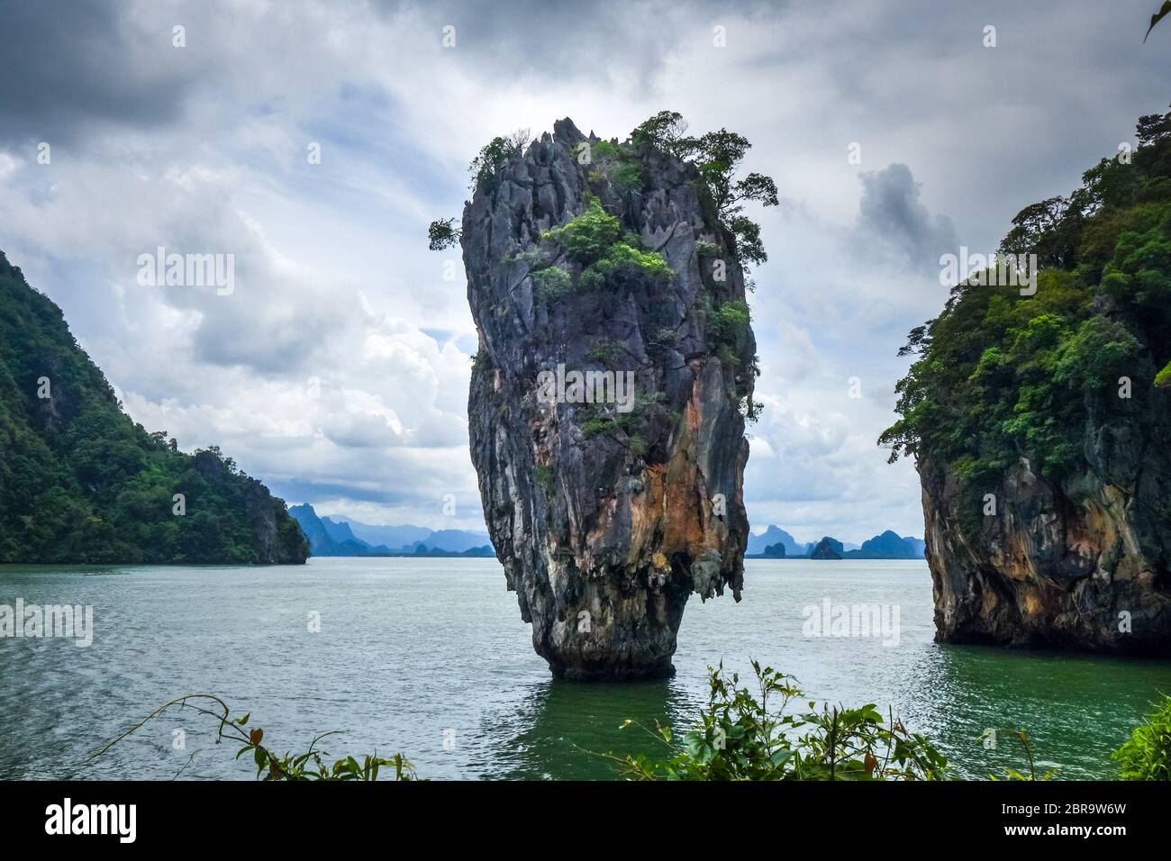 Ko tapu rock in James Bond island, Phang Nga Bay, Thailand Stock Photo ...
