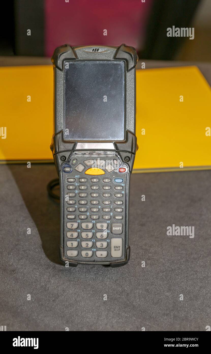 Handheld barcode scanner hi-res stock photography and images - Alamy